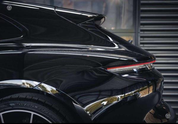 Black Porsche Taycan 2022 in Klaipeda, with an engine capacity of 0.00 L and mileage of 32 thousand km for 64900 €, photo 11 on AUTOMOTO.COM.LV