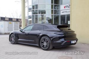Melns Porsche Taycan 2022 Tallina, ar dzinēja tilpumu 0.00 L un nobraukumu 49 tūkst. km par 74990 €, foto 8 vietnē AUTOMOTO.COM.LV