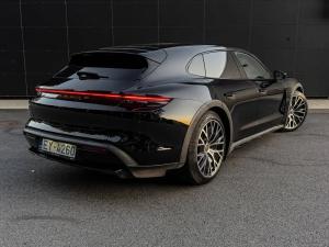 Melns Porsche Taycan 2022 Jelgava, ar dzinēja tilpumu 0.00 L un nobraukumu 88 tūkst. km par 68700 €, foto 12 vietnē AUTOMOTO.COM.LV
