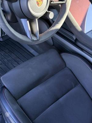 Черный Порше Тайкан 2022 в Каунас, объемом двигателя 0.00 л и пробегом 63 тыс. км за 79900 €, фото 22 на AUTOMOTO.COM.LV