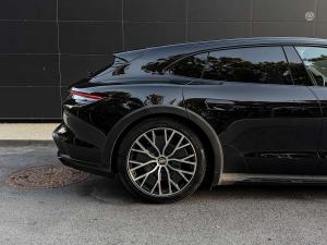 Black Porsche Taycan 2022 in Siauliai, with an engine capacity of 0.00 L and mileage of 74 thousand km for 67900 €, photo 11 on AUTOMOTO.COM.LV