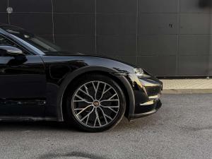 Black Porsche Taycan 2022 in Siauliai, with an engine capacity of 0.00 L and mileage of 74 thousand km for 67900 €, photo 12 on AUTOMOTO.COM.LV