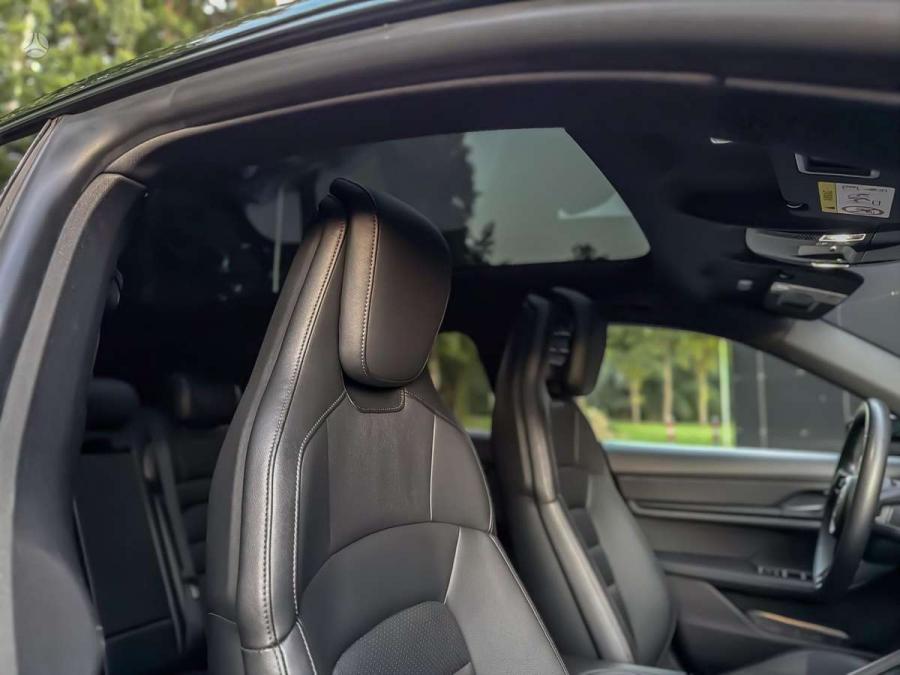 Black Porsche Taycan 2022 in Siauliai, with an engine capacity of 0.00 L and mileage of 74 thousand km for 67900 €, photo 23 on AUTOMOTO.COM.LV