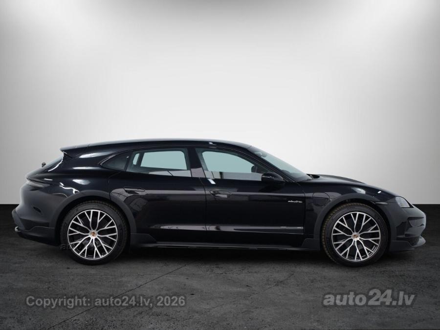 Melns Porsche Taycan 2024 Tallina, ar dzinēja tilpumu 0.00 L un nobraukumu 20 tūkst. km par 95000 €, foto 4 vietnē AUTOMOTO.COM.LV