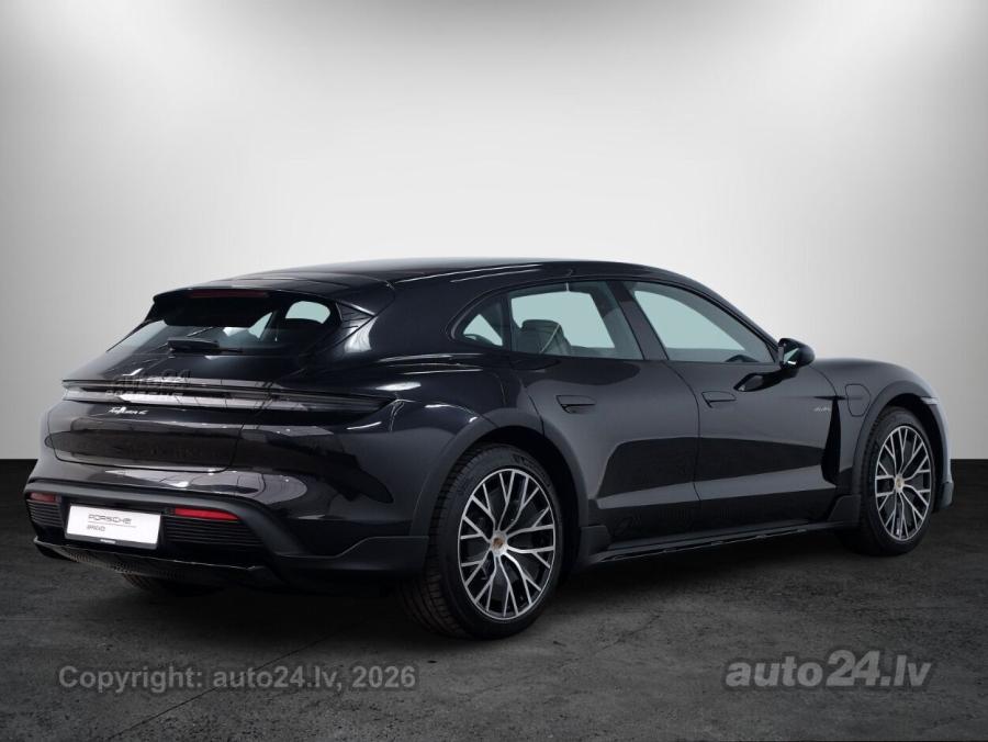 Melns Porsche Taycan 2024 Tallina, ar dzinēja tilpumu 0.00 L un nobraukumu 20 tūkst. km par 95000 €, foto 7 vietnē AUTOMOTO.COM.LV