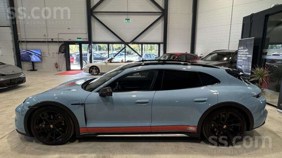 Zils Porsche Taycan 2023 Rīga, ar dzinēja tilpumu 0.00 L un nobraukumu 55 tūkst. km par 69990 €, foto 7 vietnē AUTOMOTO.COM.LV