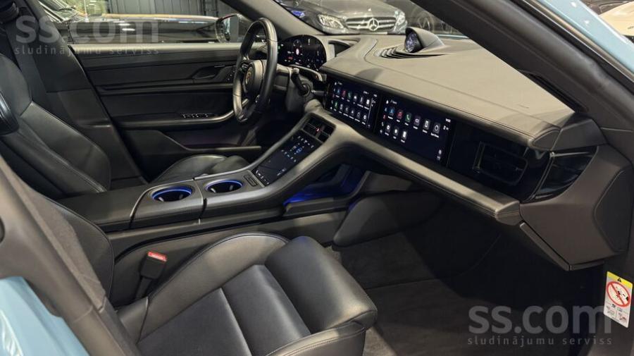 Zils Porsche Taycan 2023 Rīga, ar dzinēja tilpumu 0.00 L un nobraukumu 55 tūkst. km par 69990 €, foto 16 vietnē AUTOMOTO.COM.LV