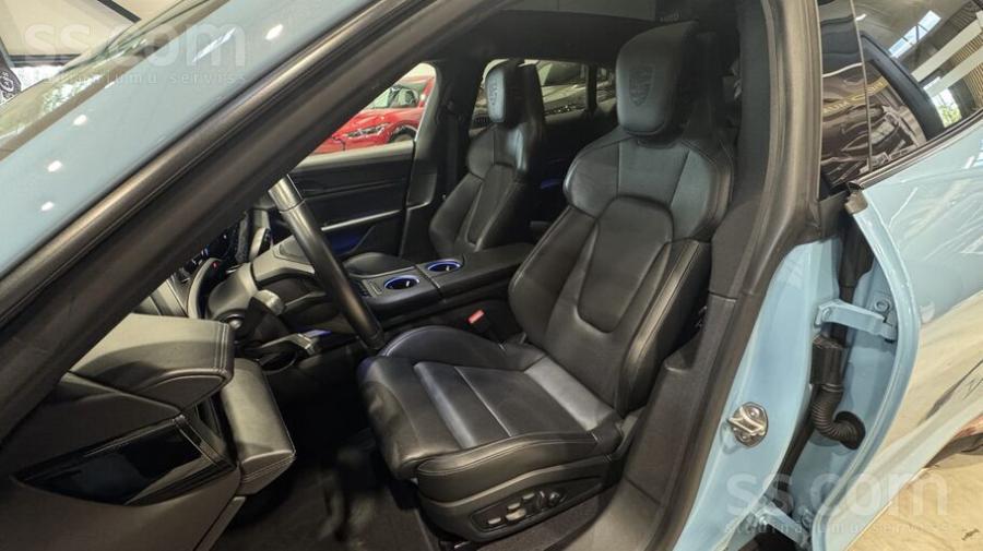 Zils Porsche Taycan 2023 Rīga, ar dzinēja tilpumu 0.00 L un nobraukumu 55 tūkst. km par 69990 €, foto 31 vietnē AUTOMOTO.COM.LV