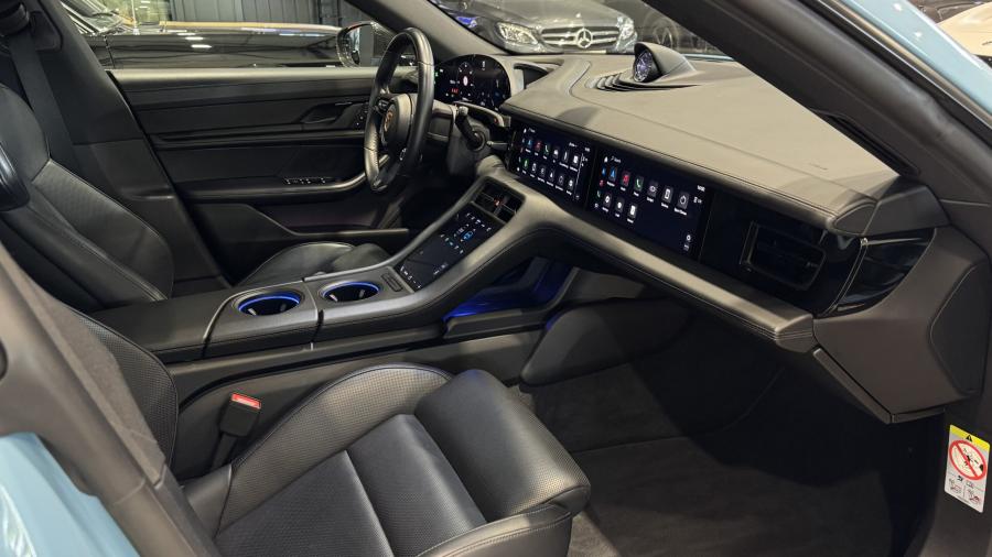 Zils Porsche Taycan 2023 Rīga, ar dzinēja tilpumu 0.00 L un nobraukumu 55 tūkst. km par 69990 €, foto 16 vietnē AUTOMOTO.COM.LV