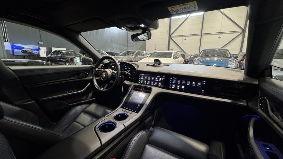 Zils Porsche Taycan 2023 Rīga, ar dzinēja tilpumu 0.00 L un nobraukumu 55 tūkst. km par 69990 €, foto 19 vietnē AUTOMOTO.COM.LV