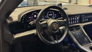 Zils Porsche Taycan 2023 Rīga, ar dzinēja tilpumu 0.00 L un nobraukumu 55 tūkst. km par 69990 €, foto 32 vietnē AUTOMOTO.COM.LV