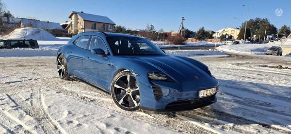 Zils Porsche Taycan 2024 Viļņa, ar dzinēja tilpumu 0.00 L un nobraukumu 13 tūkst. km par 77900 €, foto 1 vietnē AUTOMOTO.COM.LV