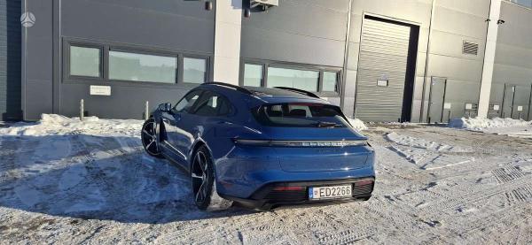 Zils Porsche Taycan 2024 Viļņa, ar dzinēja tilpumu 0.00 L un nobraukumu 13 tūkst. km par 77900 €, foto 7 vietnē AUTOMOTO.COM.LV