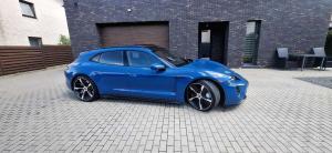 Zils Porsche Taycan 2024 Viļņa, ar dzinēja tilpumu 0.00 L un nobraukumu 16 tūkst. km par 66550 €, foto  vietnē AUTOMOTO.COM.LV