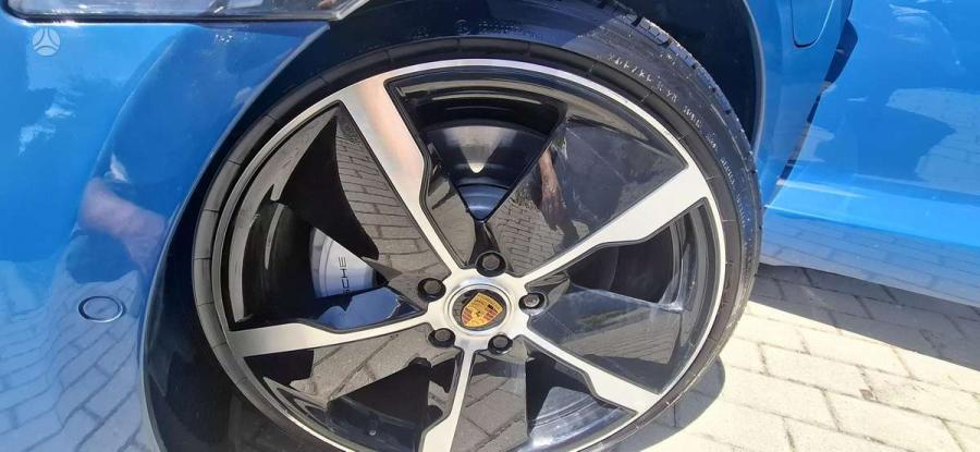 Zils Porsche Taycan 2024 Viļņa, ar dzinēja tilpumu 0.00 L un nobraukumu 16 tūkst. km par 66550 €, foto 15 vietnē AUTOMOTO.COM.LV