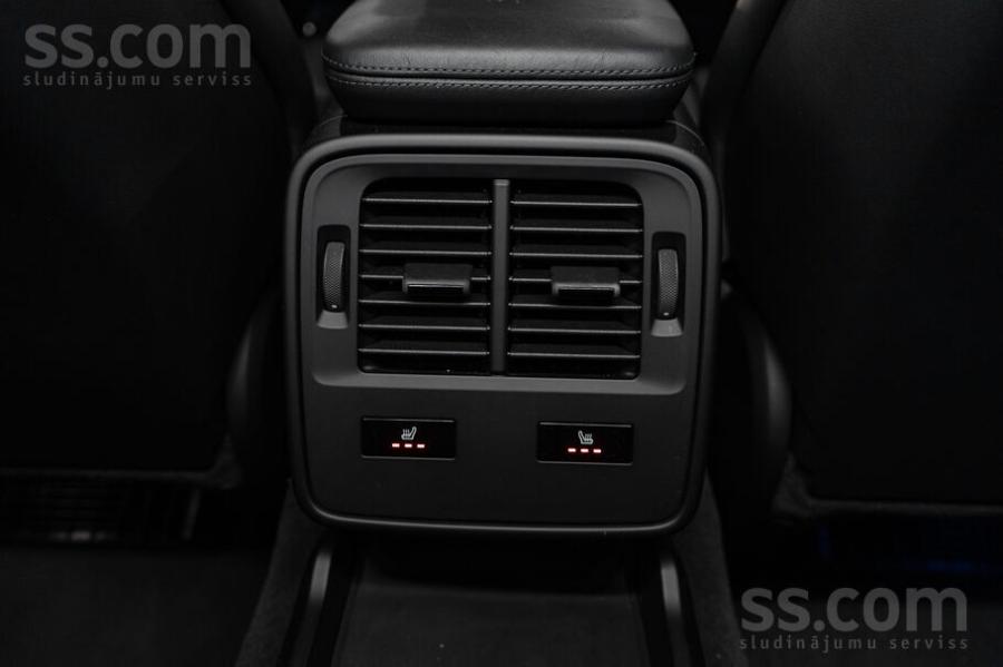 Zils Porsche Taycan 2021 Rīga, ar dzinēja tilpumu 0.00 L un nobraukumu 90 tūkst. km par 79900 €, foto 16 vietnē AUTOMOTO.COM.LV
