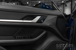 Zils Porsche Taycan 2021 Rīga, ar dzinēja tilpumu 0.00 L un nobraukumu 90 tūkst. km par 79900 €, foto 17 vietnē AUTOMOTO.COM.LV