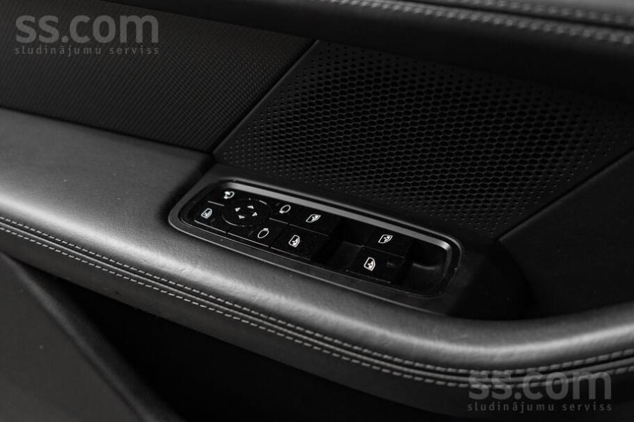 Zils Porsche Taycan 2021 Rīga, ar dzinēja tilpumu 0.00 L un nobraukumu 90 tūkst. km par 79900 €, foto 19 vietnē AUTOMOTO.COM.LV