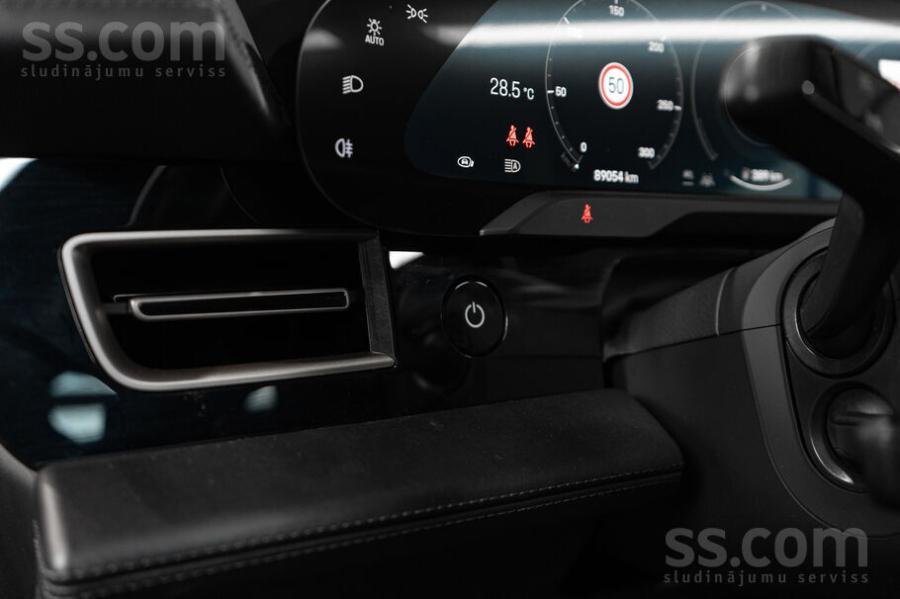 Zils Porsche Taycan 2021 Rīga, ar dzinēja tilpumu 0.00 L un nobraukumu 90 tūkst. km par 79900 €, foto 21 vietnē AUTOMOTO.COM.LV