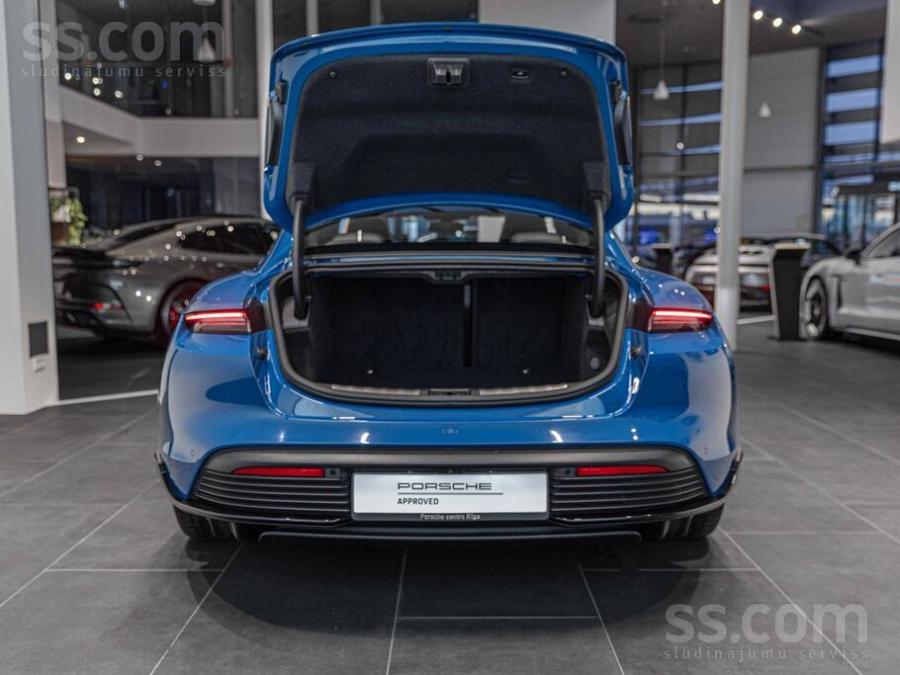Blue Porsche Taycan 2021 in Riga, with an engine capacity of 0.00 L and mileage of 55 thousand km for 69900 €, photo 13 on AUTOMOTO.COM.LV