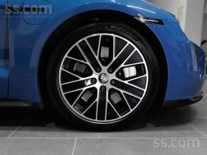 Blue Porsche Taycan 2021 in Riga, with an engine capacity of 0.00 L and mileage of 55 thousand km for 69900 €, photo 15 on AUTOMOTO.COM.LV