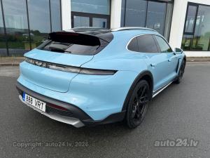 Zils Porsche Taycan 2021 Tallina, ar dzinēja tilpumu 0.00 L un nobraukumu 123 tūkst. km par 63990 €, foto 5 vietnē AUTOMOTO.COM.LV