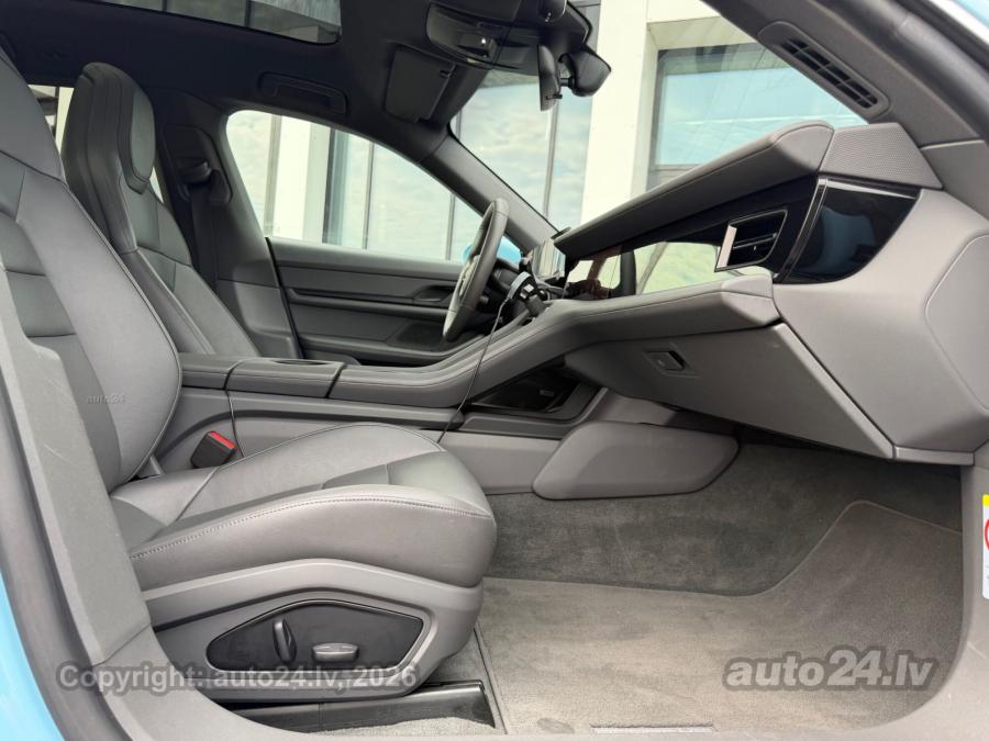 Zils Porsche Taycan 2021 Tallina, ar dzinēja tilpumu 0.00 L un nobraukumu 123 tūkst. km par 63990 €, foto 10 vietnē AUTOMOTO.COM.LV
