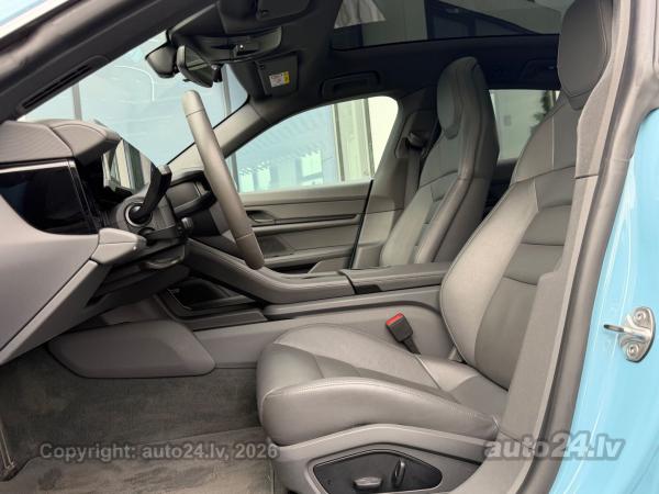 Zils Porsche Taycan 2021 Tallina, ar dzinēja tilpumu 0.00 L un nobraukumu 123 tūkst. km par 63990 €, foto 10 vietnē AUTOMOTO.COM.LV