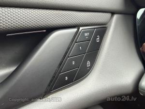 Zils Porsche Taycan 2021 Tallina, ar dzinēja tilpumu 0.00 L un nobraukumu 123 tūkst. km par 63990 €, foto 18 vietnē AUTOMOTO.COM.LV