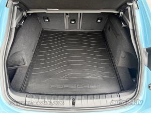 Zils Porsche Taycan 2021 Tallina, ar dzinēja tilpumu 0.00 L un nobraukumu 123 tūkst. km par 63990 €, foto 22 vietnē AUTOMOTO.COM.LV