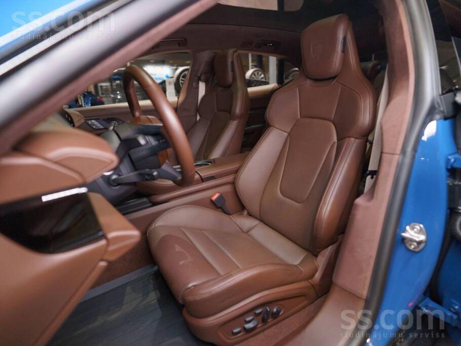Zils Porsche Taycan 2024 Rīga, ar dzinēja tilpumu 0.00 L un nobraukumu 25 tūkst. km par 139900 €, foto 21 vietnē AUTOMOTO.COM.LV