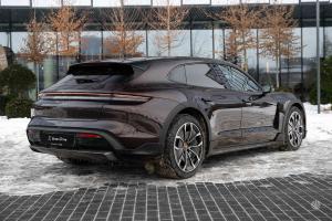 Brūns Porsche Taycan 2021 Viļņa, ar dzinēja tilpumu 0.00 L un nobraukumu 68 tūkst. km par 72000 €, foto 6 vietnē AUTOMOTO.COM.LV