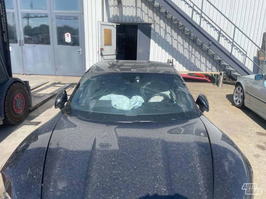 Porsche Taycan 2022 Tauragė, ar dzinēja tilpumu 0.00 L un nobraukumu 80 tūkst. km par 27000 €, foto 8 vietnē AUTOMOTO.COM.LV