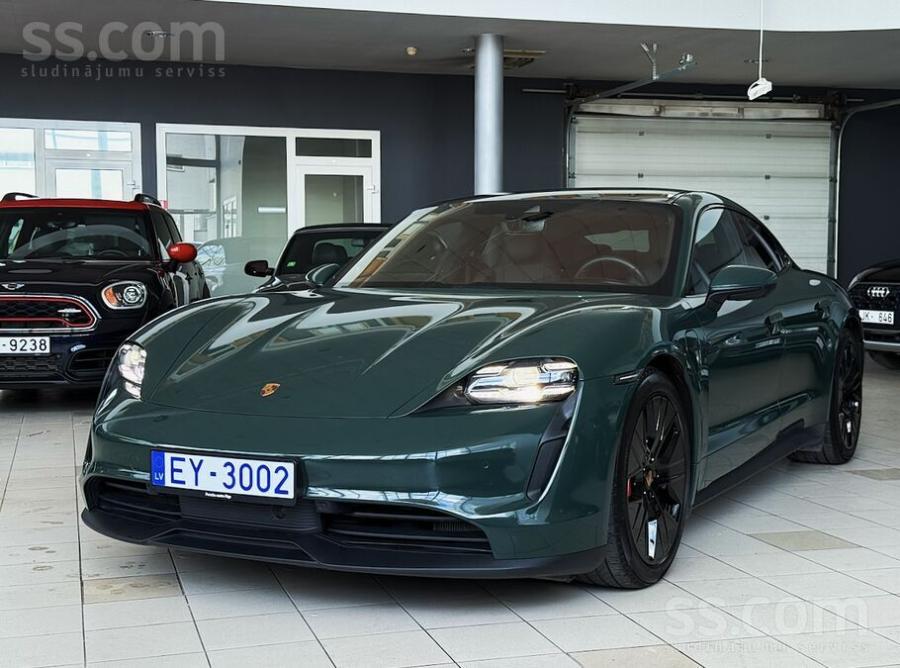 Zaļš Porsche Taycan 2020 Rīga, ar dzinēja tilpumu 0.00 L un nobraukumu 77 tūkst. km par 69000 €, foto 4 vietnē AUTOMOTO.COM.LV