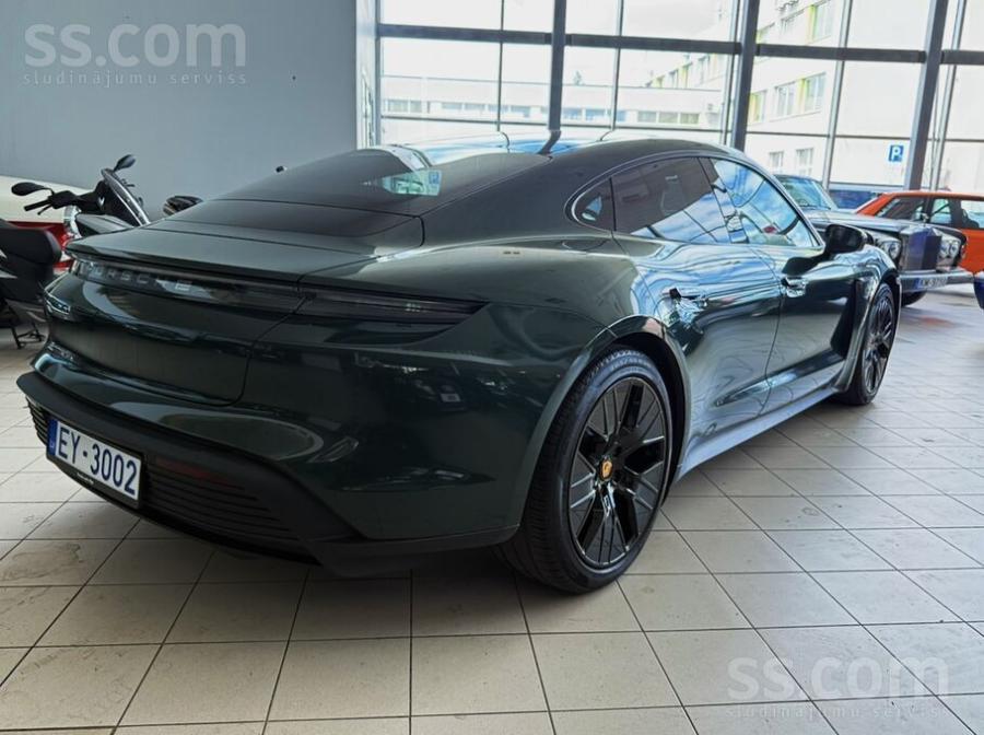 Zaļš Porsche Taycan 2020 Rīga, ar dzinēja tilpumu 0.00 L un nobraukumu 77 tūkst. km par 69000 €, foto 7 vietnē AUTOMOTO.COM.LV