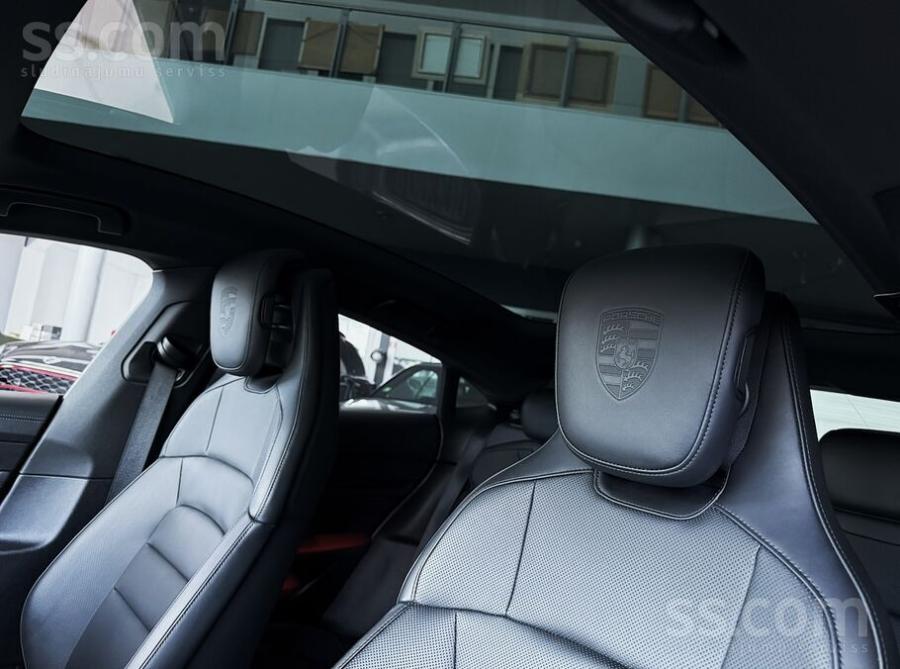 Zaļš Porsche Taycan 2020 Rīga, ar dzinēja tilpumu 0.00 L un nobraukumu 77 tūkst. km par 69000 €, foto 19 vietnē AUTOMOTO.COM.LV