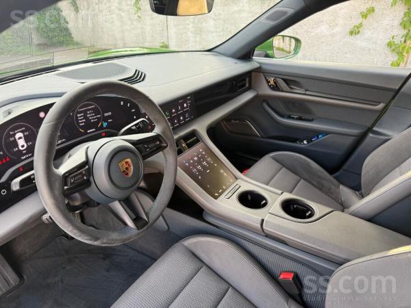 Zaļš Porsche Taycan 2021 Rīga, ar dzinēja tilpumu 0.00 L un nobraukumu 0 tūkst. km par 62000 €, foto 3 vietnē AUTOMOTO.COM.LV