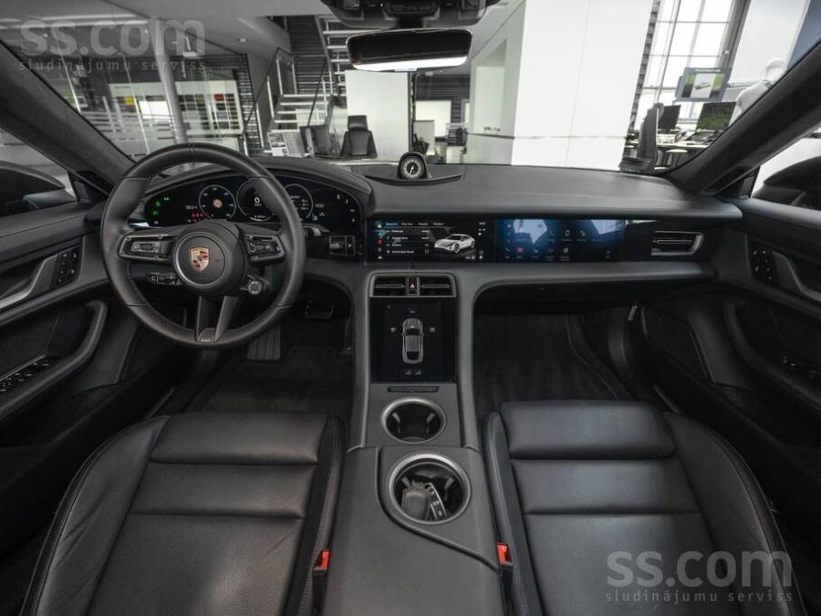 Зеленый Порше Тайкан 2024 в Рига, объемом двигателя 0.00 л и пробегом 31 тыс. км за 89900 €, фото 10 на AUTOMOTO.COM.LV