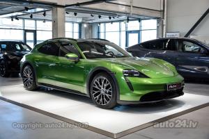Green Porsche Taycan 2022 in Tallinn, with an engine capacity of 0.00 L and mileage of 46 thousand km for 69900 €, photo  on AUTOMOTO.COM.LV