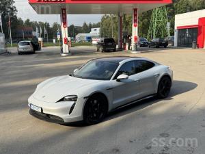 Серый Порше Тайкан 2021 в Рига, объемом двигателя 0.00 л и пробегом 118 тыс. км за 54000 €, фото 4 на AUTOMOTO.COM.LV