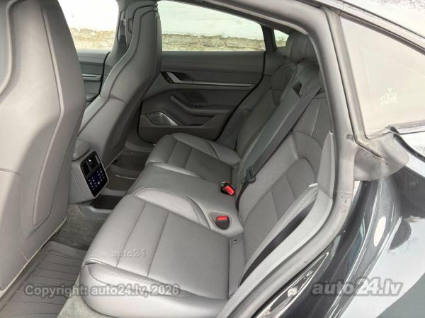 Pelēks Porsche Taycan 2020 Tallina, ar dzinēja tilpumu 0.00 L un nobraukumu 55 tūkst. km par 74900 €, foto 11 vietnē AUTOMOTO.COM.LV