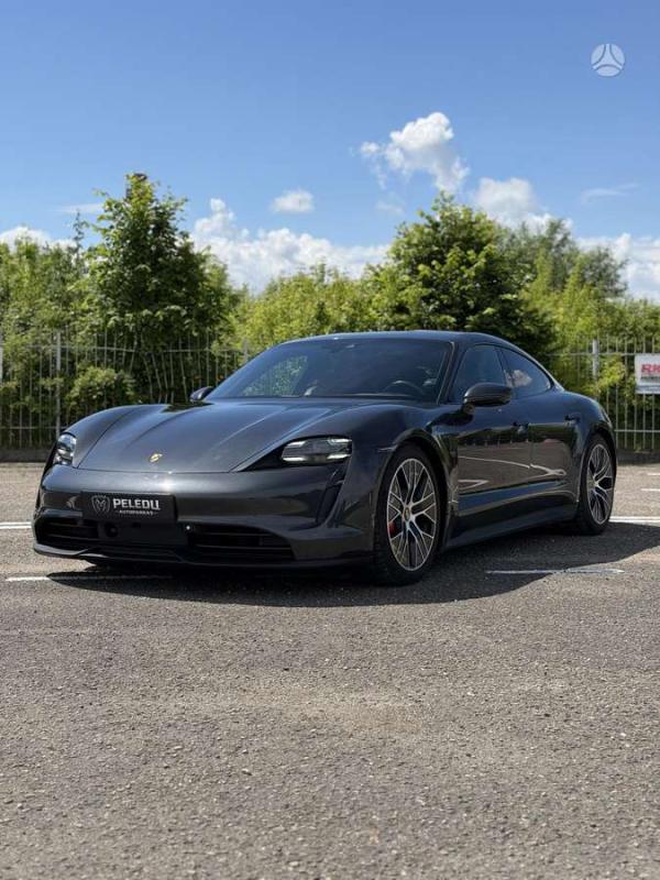 Pelēks Porsche Taycan 2020 Kėdainiai, ar dzinēja tilpumu 0.00 L un nobraukumu 126 tūkst. km par 54500 €, foto 1 vietnē AUTOMOTO.COM.LV
