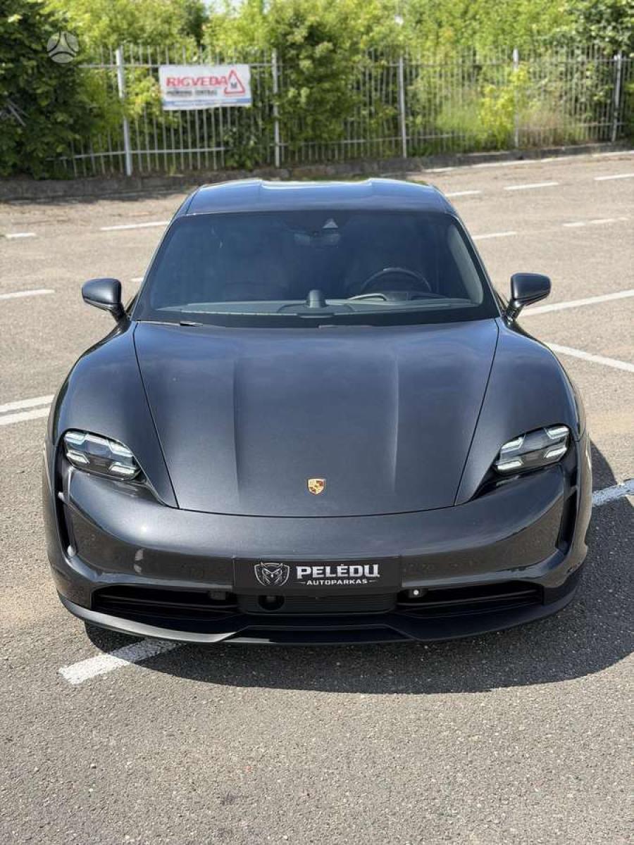 Pelēks Porsche Taycan 2020 Kėdainiai, ar dzinēja tilpumu 0.00 L un nobraukumu 126 tūkst. km par 54500 €, foto 7 vietnē AUTOMOTO.COM.LV