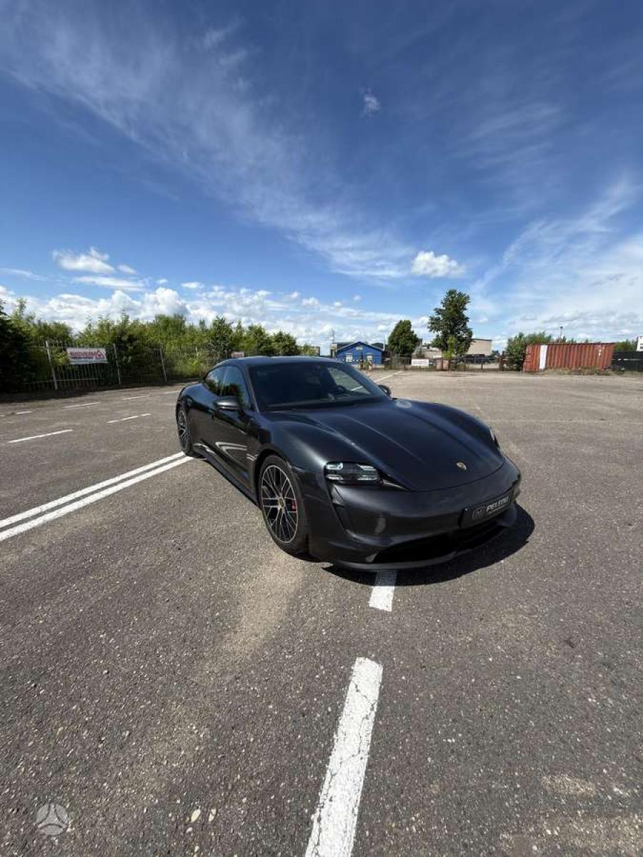 Pelēks Porsche Taycan 2020 Kėdainiai, ar dzinēja tilpumu 0.00 L un nobraukumu 126 tūkst. km par 54500 €, foto 13 vietnē AUTOMOTO.COM.LV