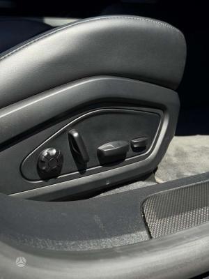 Pelēks Porsche Taycan 2020 Kėdainiai, ar dzinēja tilpumu 0.00 L un nobraukumu 126 tūkst. km par 54500 €, foto 27 vietnē AUTOMOTO.COM.LV
