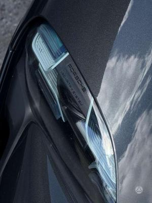 Pelēks Porsche Taycan 2020 Kėdainiai, ar dzinēja tilpumu 0.00 L un nobraukumu 126 tūkst. km par 54500 €, foto 39 vietnē AUTOMOTO.COM.LV