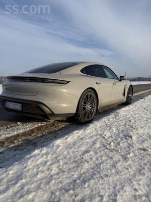 Pelēks Porsche Taycan 2021 Rīga, ar dzinēja tilpumu 0.00 L un nobraukumu 111 tūkst. km par 64000 €, foto 2 vietnē AUTOMOTO.COM.LV