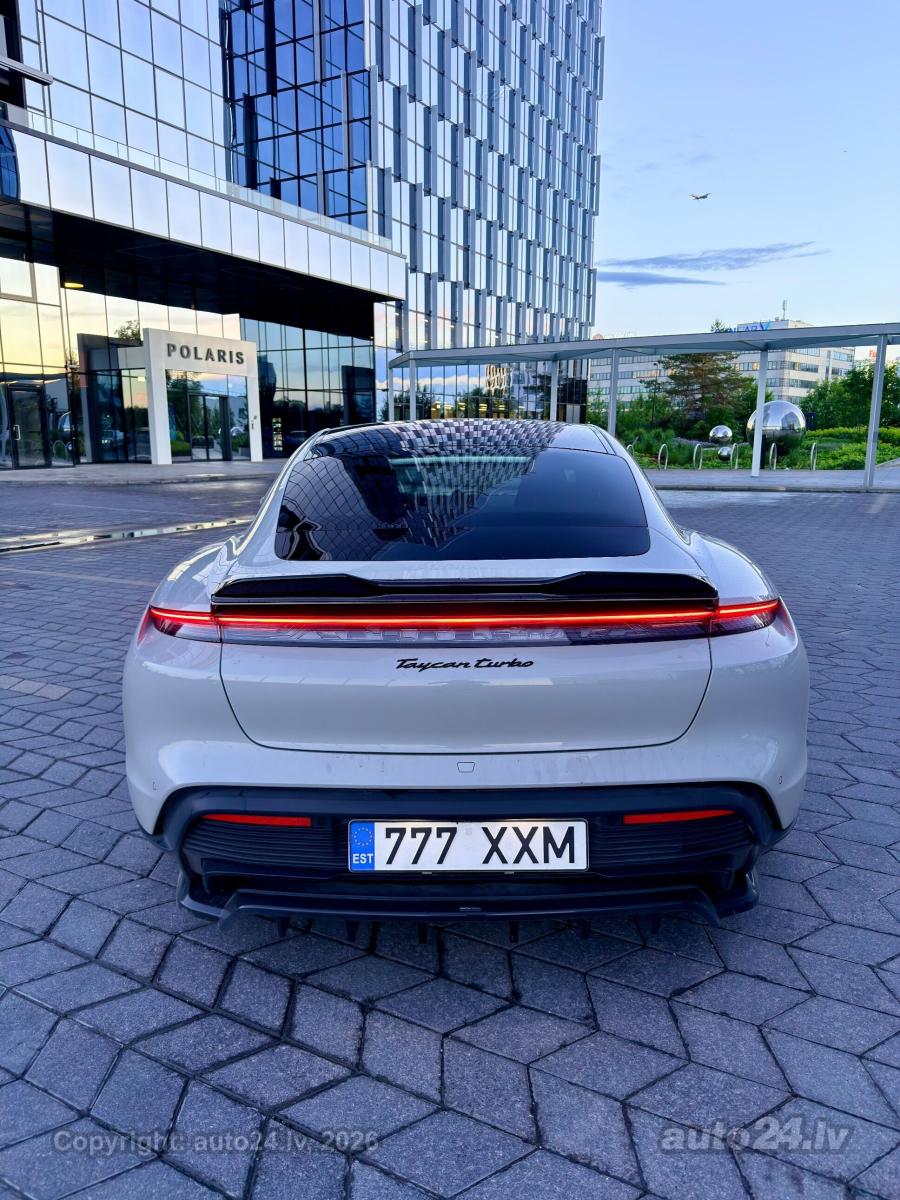 Pelēks Porsche Taycan 2021 Tallina, ar dzinēja tilpumu 0.00 L un nobraukumu 95 tūkst. km par 75000 €, foto 9 vietnē AUTOMOTO.COM.LV