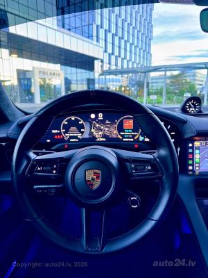 Pelēks Porsche Taycan 2021 Tallina, ar dzinēja tilpumu 0.00 L un nobraukumu 95 tūkst. km par 75000 €, foto 12 vietnē AUTOMOTO.COM.LV