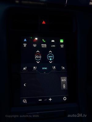 Pelēks Porsche Taycan 2021 Tallina, ar dzinēja tilpumu 0.00 L un nobraukumu 95 tūkst. km par 75000 €, foto 25 vietnē AUTOMOTO.COM.LV